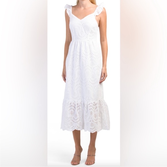 Sincerly Jules | Dresses | Sincerely Jules White Eyelet Ruffle Long ...